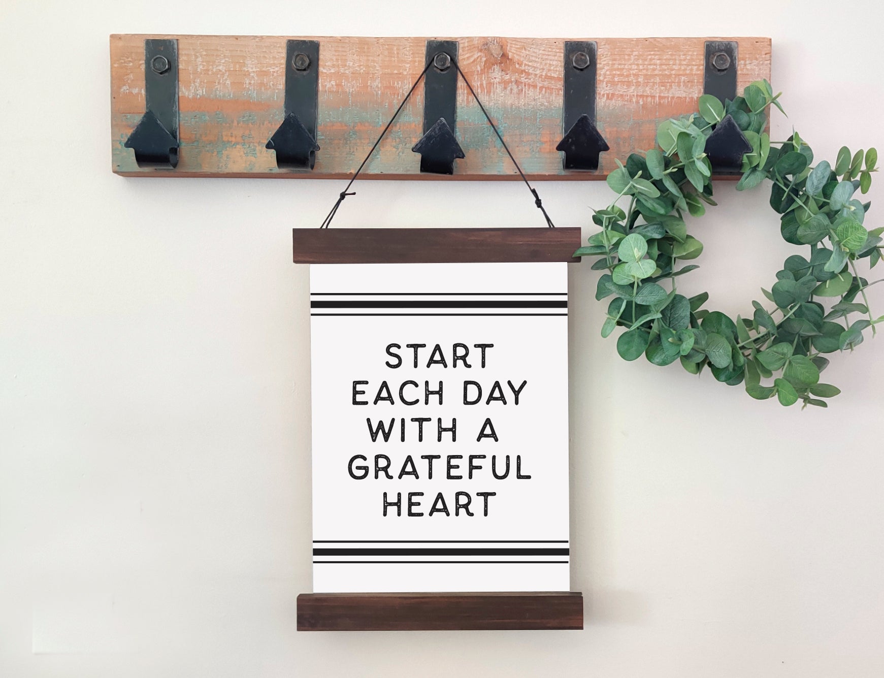 Magnetic Wall Hanging Inserts – Simpler Seasons Home Decor